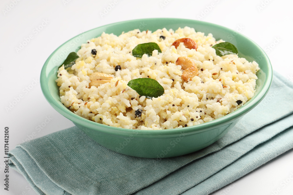 Ven Pongal with Sambar, coconut Chutney popular Indian breakfast food ...
