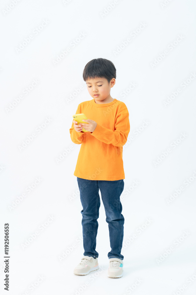 smartphone, smart phone, boy, child, young boy, app, email, gps ...