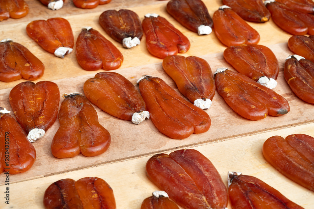 Making process of fresh mullet roe, dried using sun exposure and shade ...