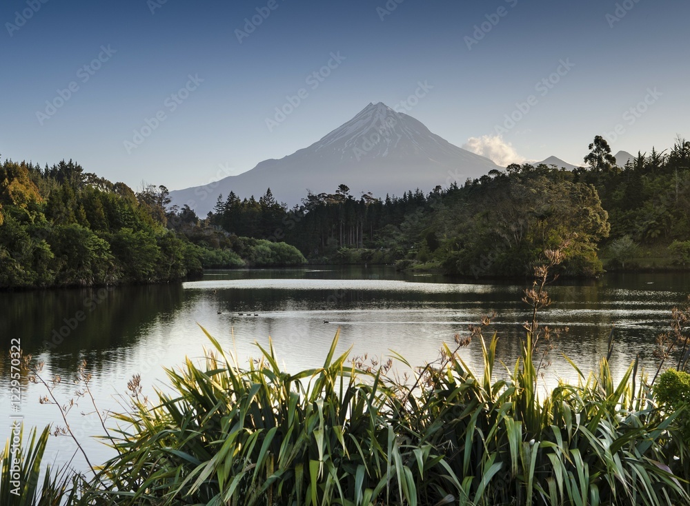 Currently inactive volcano, Mt Egmont, Mt Taranaki, Lake Mangamahoe ...