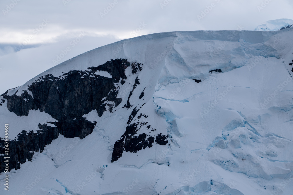 Glaciers and icebergs in Antarctica. Nature of Antarctica. Antarctica ...