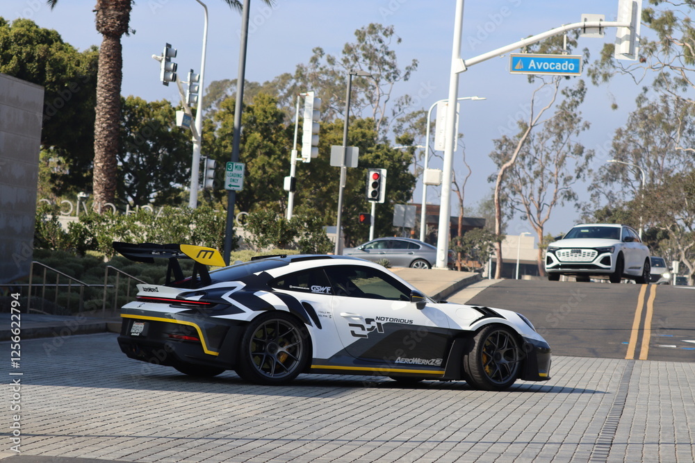 Porsche 911 GT3 RS Supercar / Track-Ready Precision & Ultimate High ...