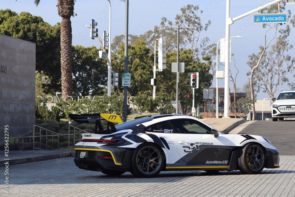 Foto de Stock Porsche 911 GT3 RS / Ultimate Track-Ready Supercar / High ...