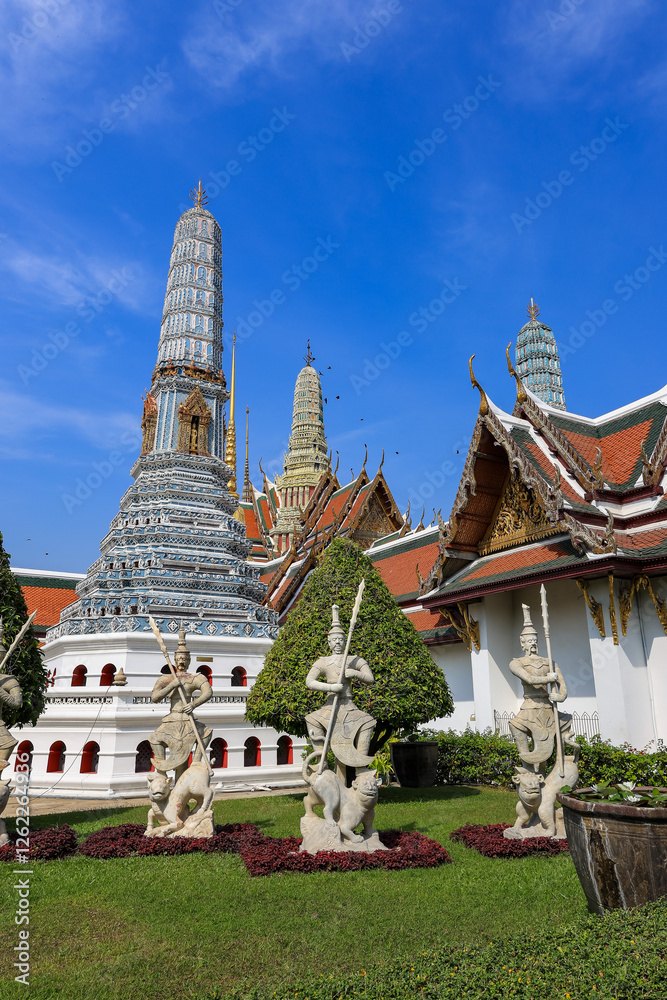 Places inside Wat Phra Kaew Grand Palace. Here are the main tourist ...