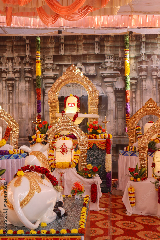 Shiva Lingam, religious symbol, worship, divine, stone, temple, Kumbh ...