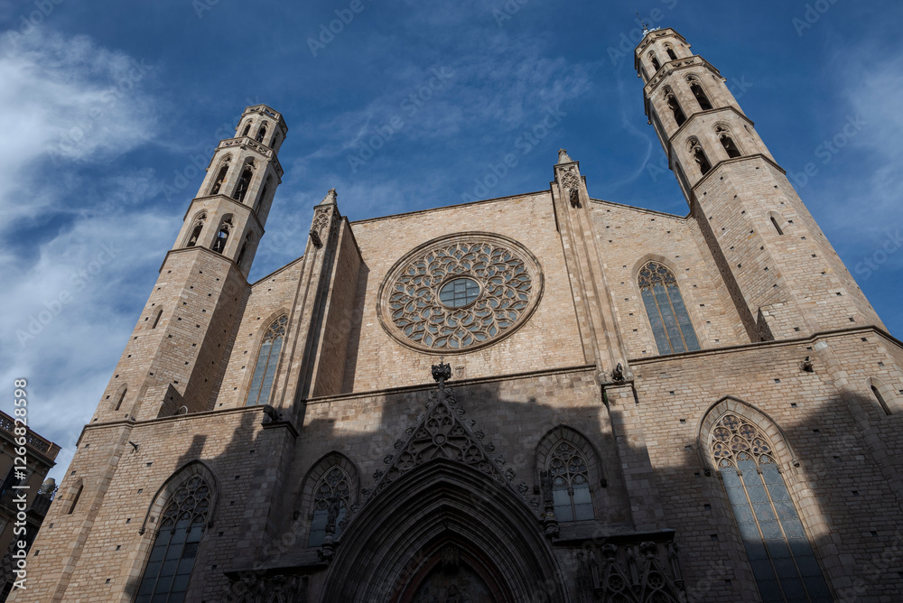 Stock-Foto „Basilica of Santa Maria del Mar, Saint Mary of the Sea, in ...