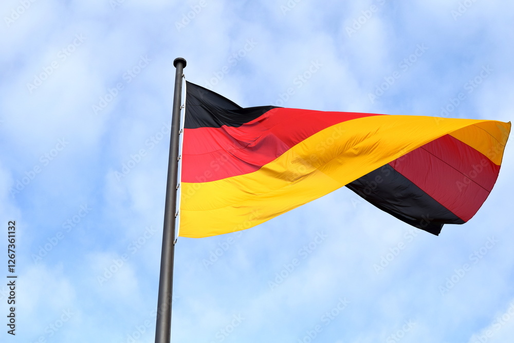 The German Unity Flag is a national memorial to German reunification ...