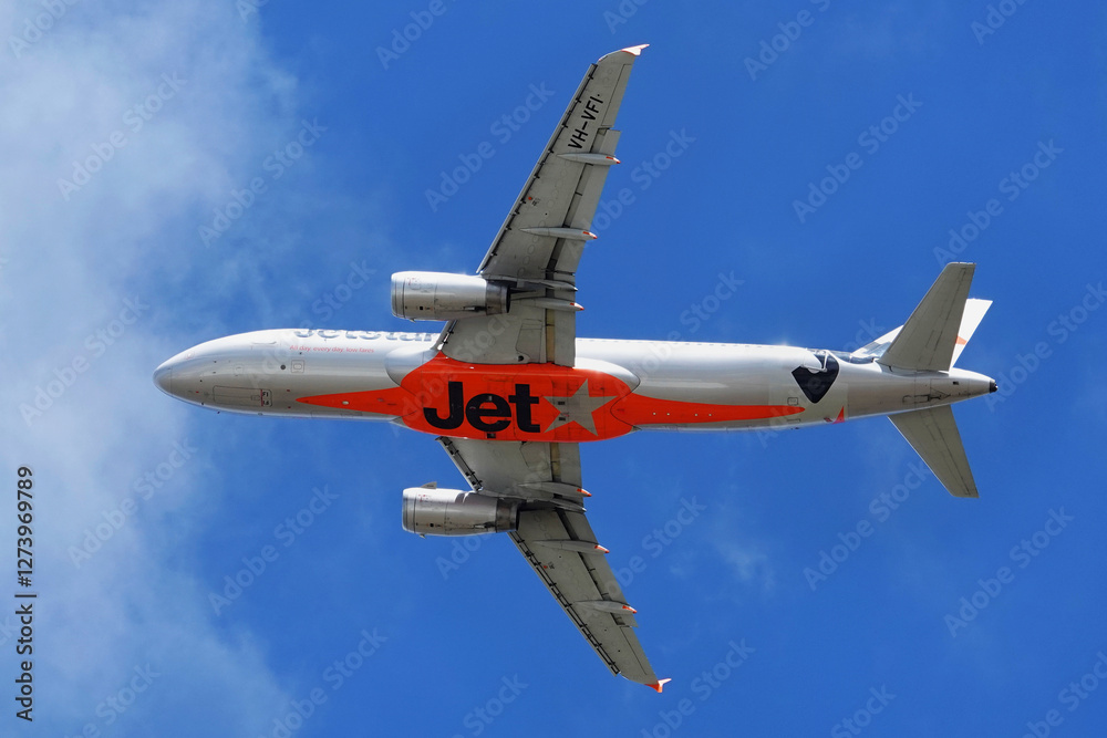 Airbus A320 Jetstar Australian Airlines plane departing from Melbourne ...