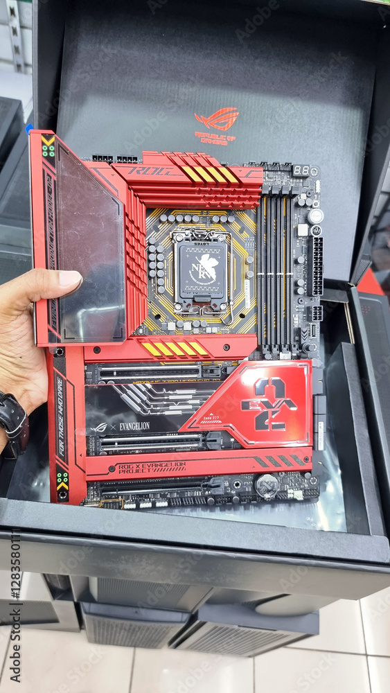 Foto de Stock Asus ROG MAXIMUS Z790 HERO EVA-02 EDITION, ROG X Evangelion Project DDR5 ...