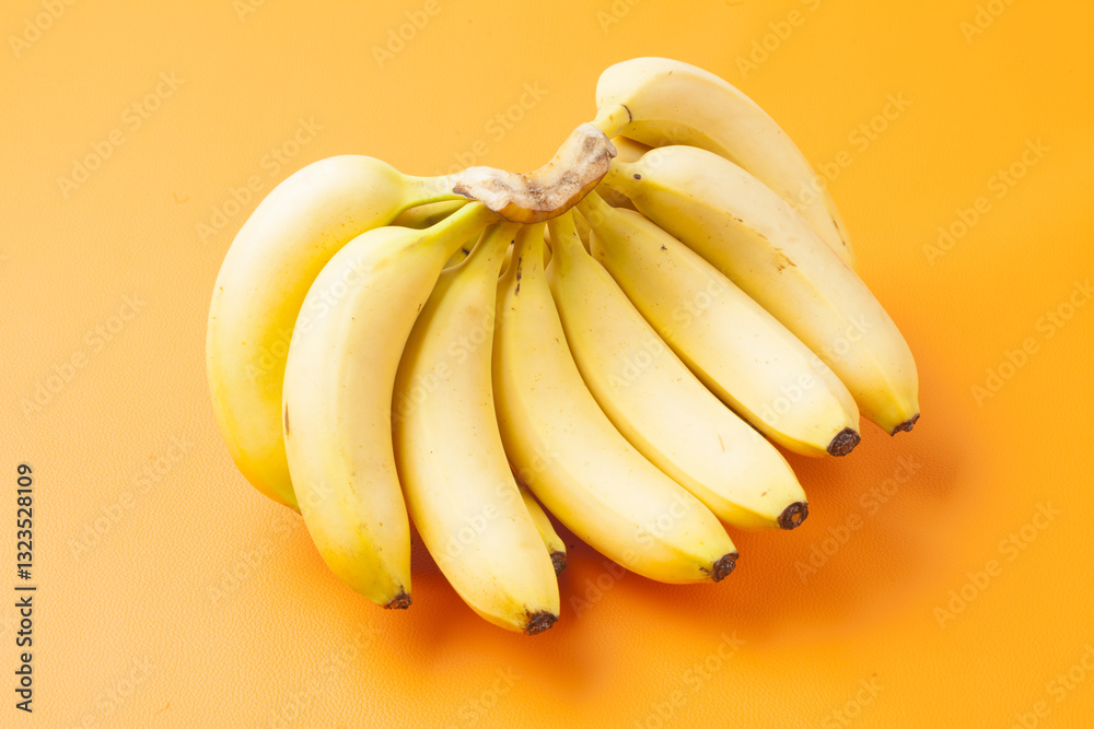 Banana is an evergreen perennial plant of the banana family. It grows ...