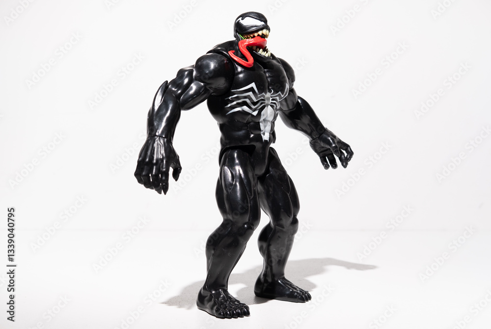 Kent, uk 01.01.2025 12 inch Venom Marvel Maximum Spider Man Titan Hero ...