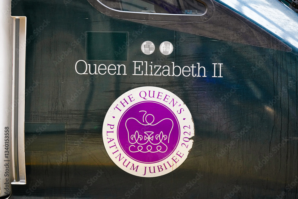Royal Cypher Queen Elizabeth II Platinum Jubilee 2022 Logo Symbol On ...