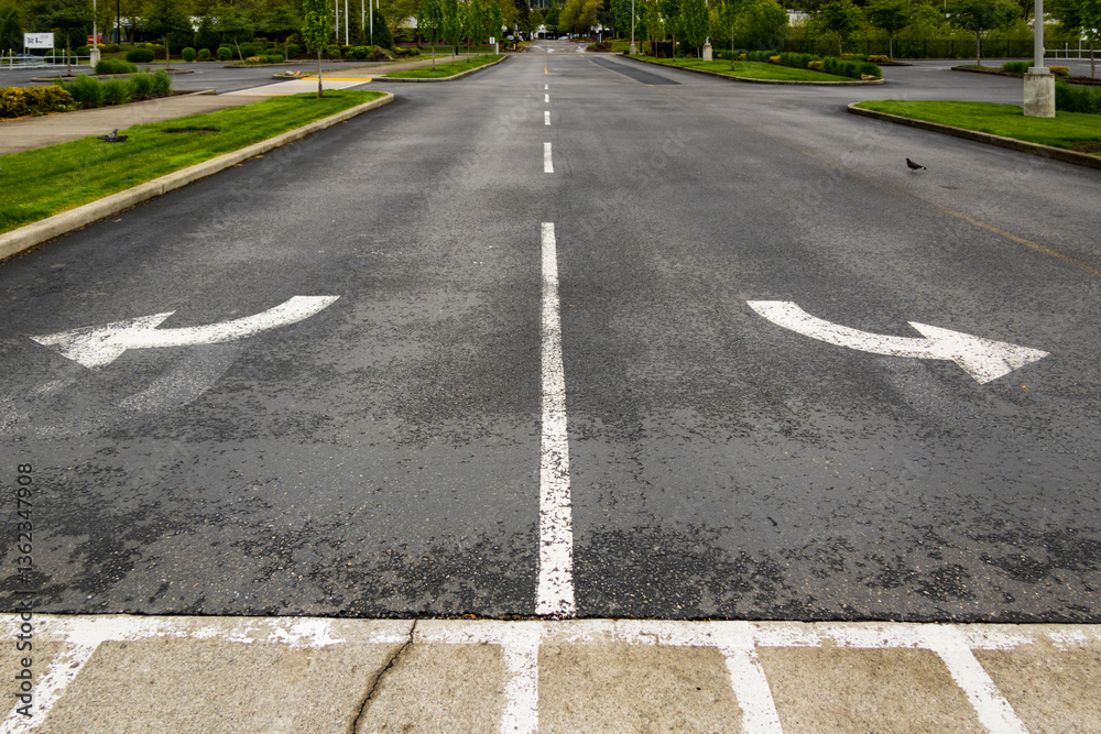Two directional Arrow symbols curving left and right away from each ...
