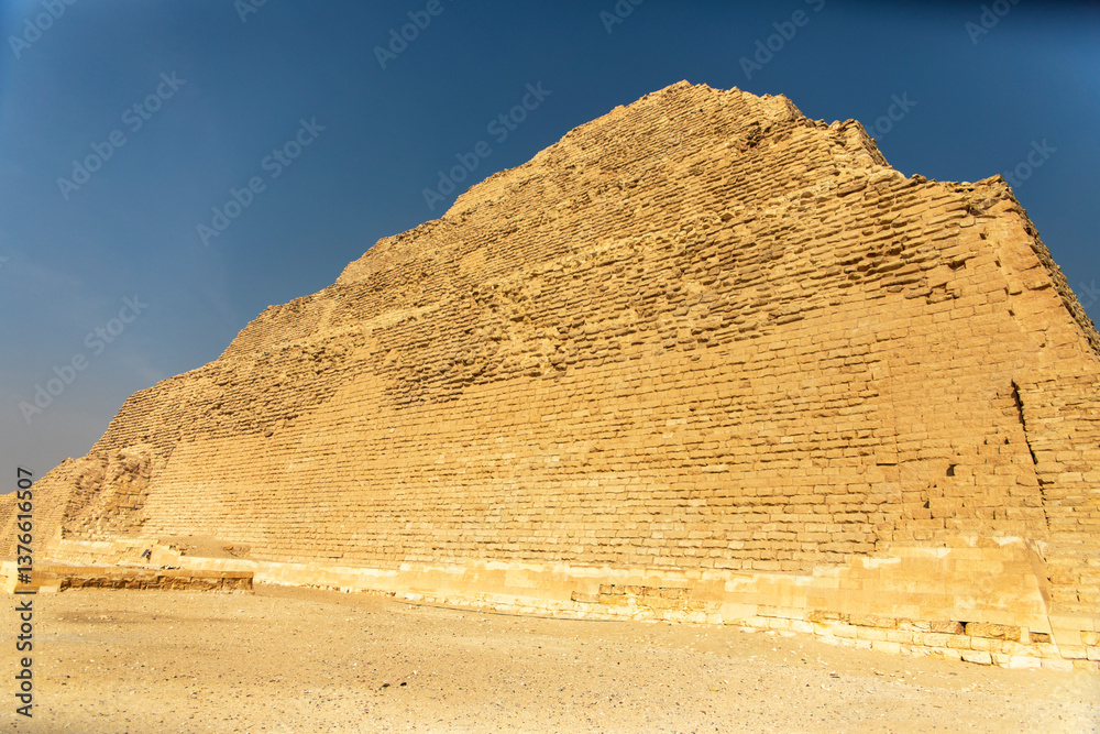 Discover Saqqara's iconic Step Pyramid, Djoser's monument in Memphis's ...