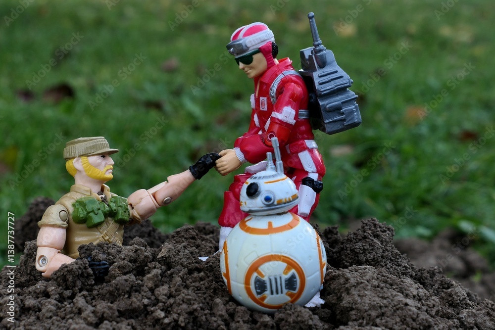 GI JOE action figure of military medic Lifeline, version from year 1986 ...