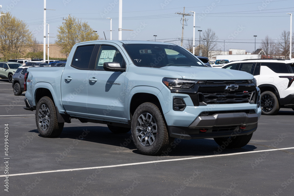 Chevrolet Colorado 4WD Z71 Crew Cab display. Chevy offers the Colorado ...