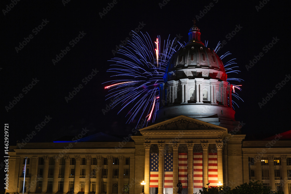 Fourth of July Fireworks over the Missouri State Capitol Building ...