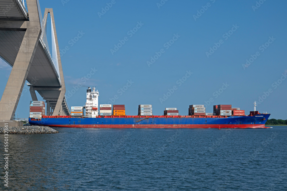 Panamax-class container ship BSG Bahamas passes under the Ravenel ...