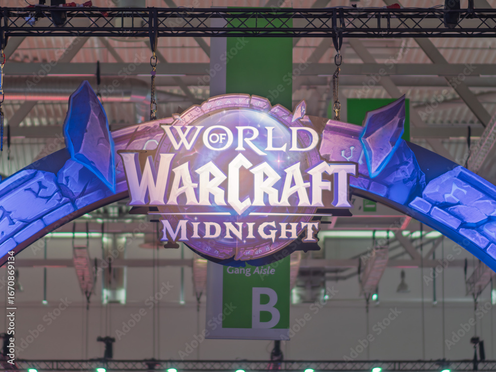 Gamescom 2025: World of Warcraft Midnight Showcase in Cologne Stock ...
