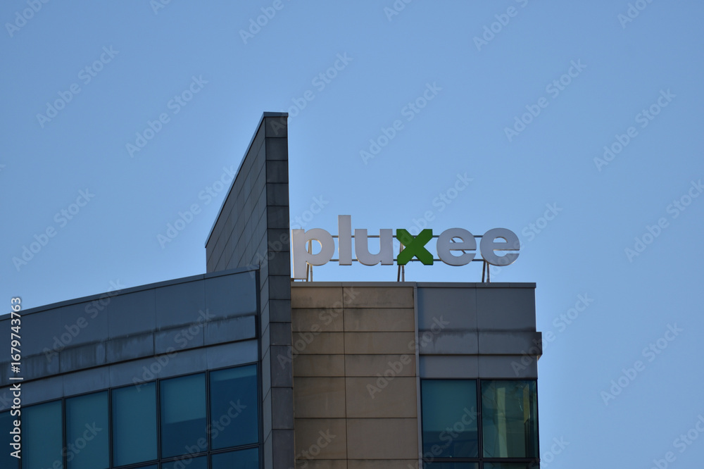 Stock-Foto „Pluxee company office with logo, emblem, signage on the ...