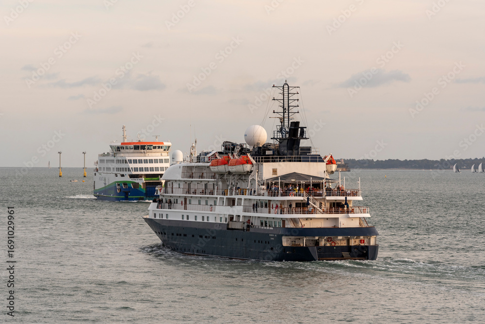 Portsmouth England UK. 05.09.2025. The cruise ship Hebridean Sky ...