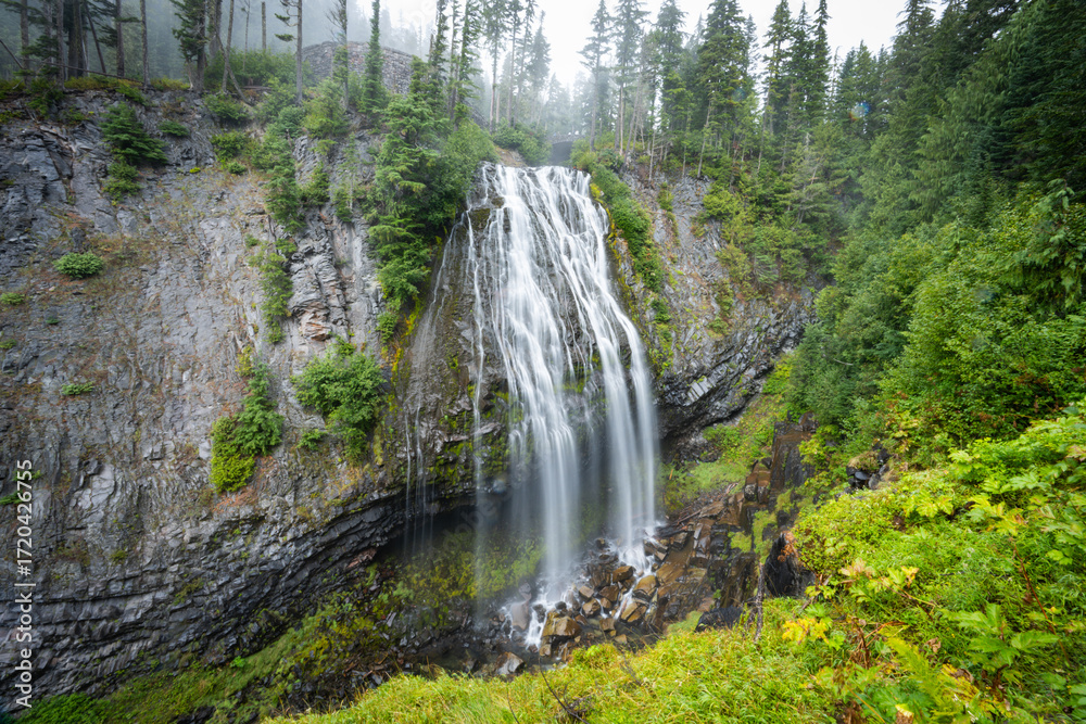 Mount Rainier Narada Falls from the Narada Falls Viewpoint hike in the ...