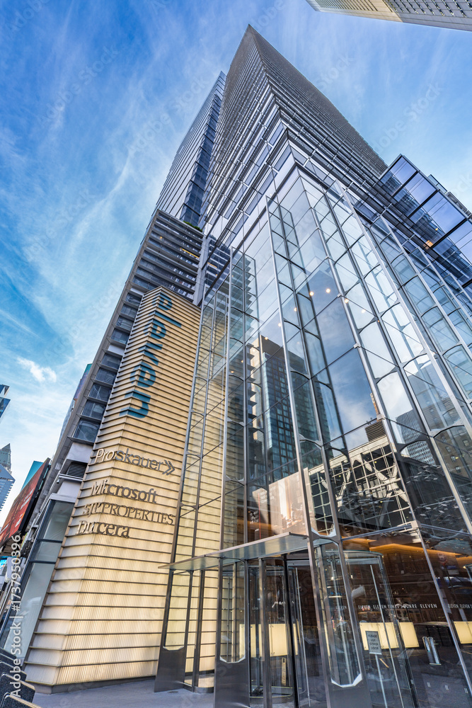 11 Times Square skyscraper with Microsoft offices in Midtown Manhattan ...