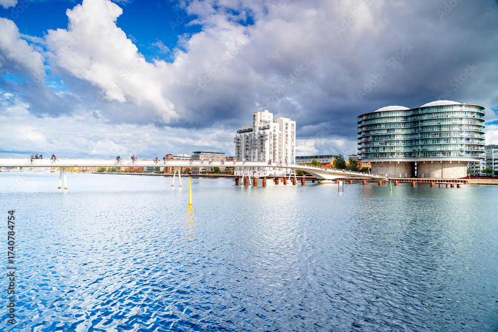 Bryggebroen bridge in Copenhagen with people walking in Havnestad ...