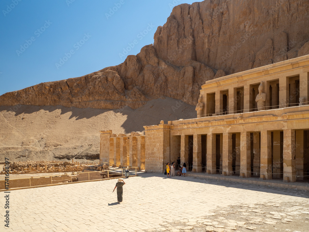 Стокове фото LUXOR, EGYPT : The Mortuary Temple of Hatshepsut at the ...