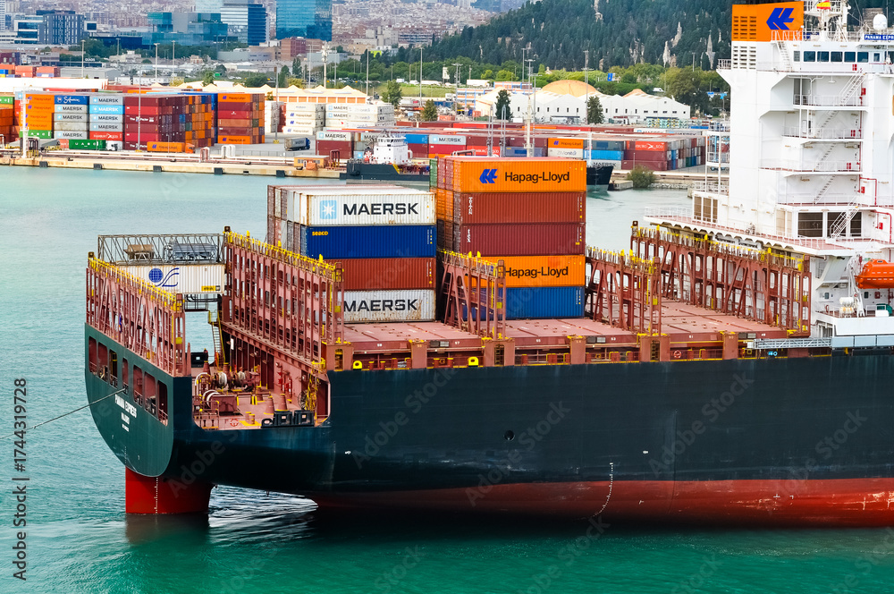 Barcelona, Spain - September 26, 2025: Cargo containers Hapag-Lloyd and ...