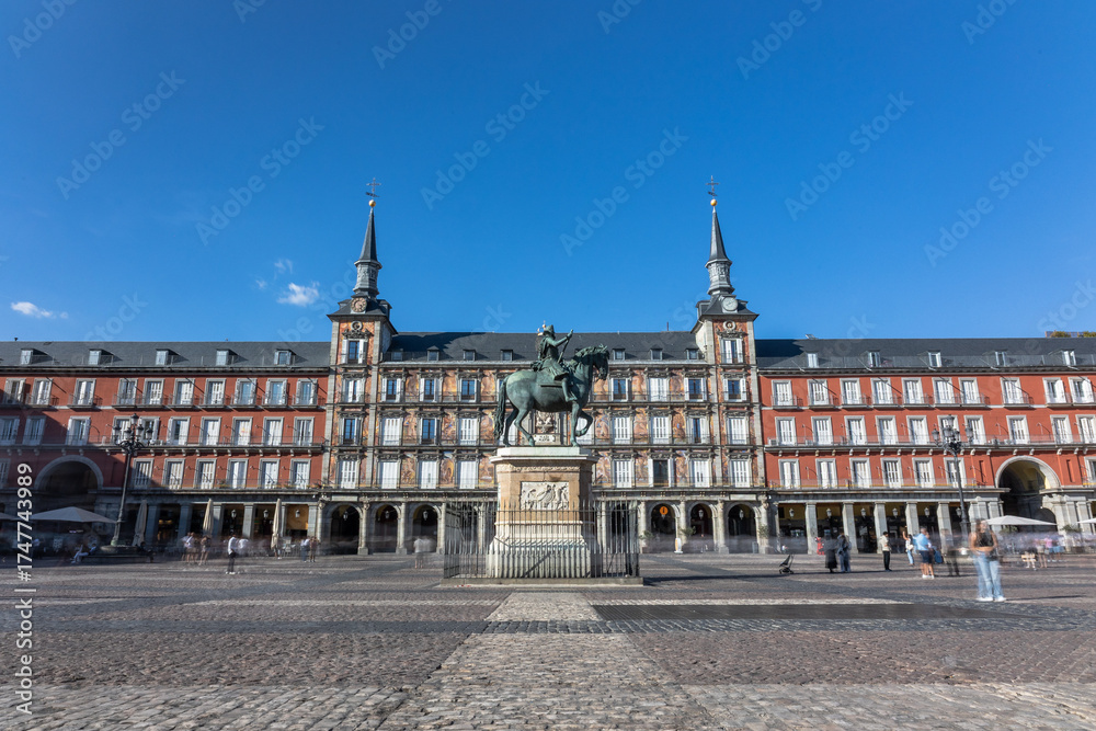 Panoramic view of Plaza Mayor in Madrid, iconic Spanish landmark with ...