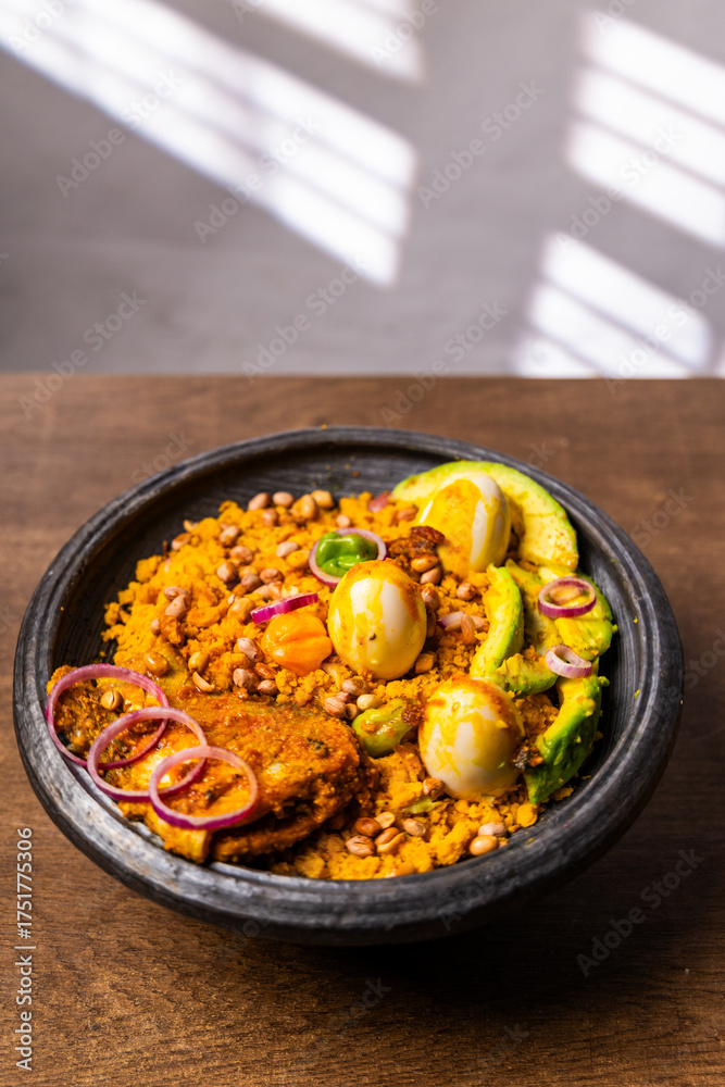 Foto de Stock Eto with Groundnut and Avocado, Mashed Ripe Plantain ...