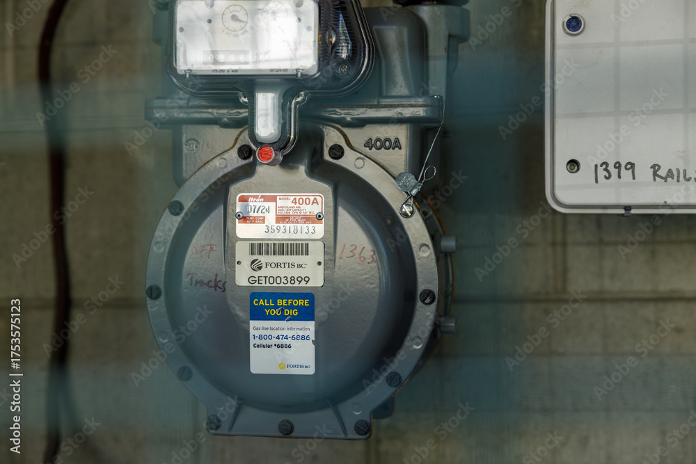 FortisBC electric meter with 400A rating, warning labels, call before ...