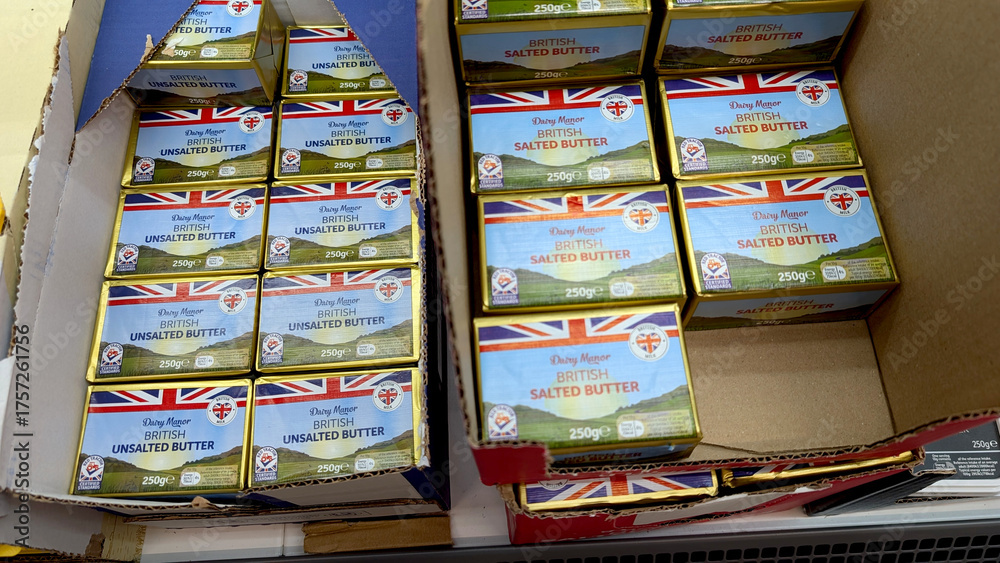 Foto de Stock Leicester, England, UK - 9 August 2025: Cartons of ...