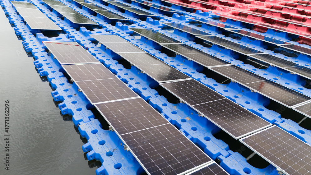 Foto de Stock Drone view of Floating Solar Panel. Solar photovoltaic ...