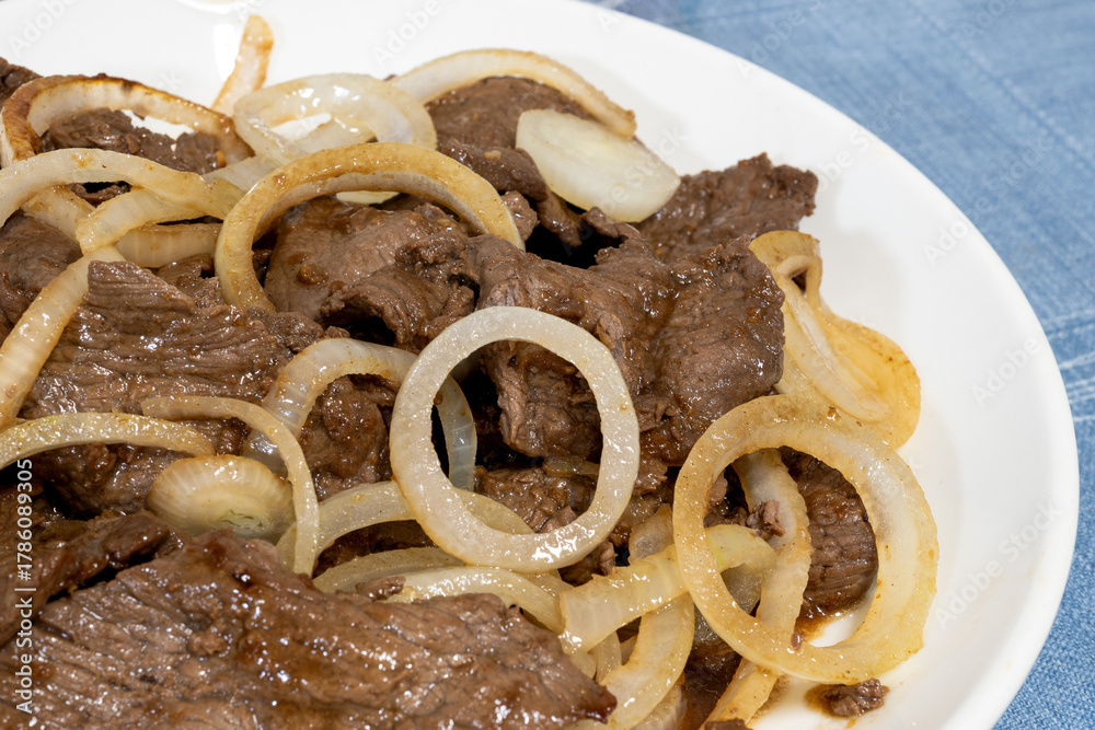 Stock-Foto „Bistek Tagalog, a Filipino food derived from the English ...