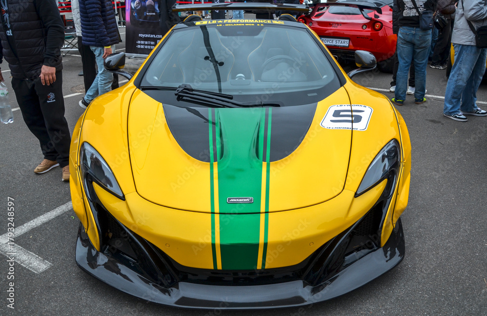 Stunning widebody McLaren 650S Spider is highly customized supercar ...