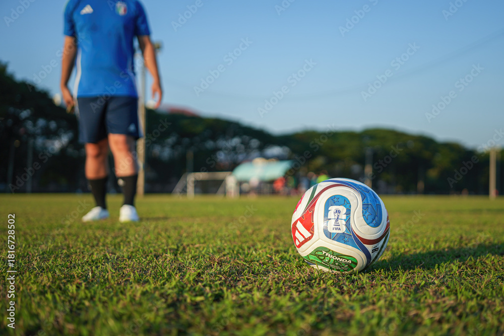 Fotografie Bangkok, Thailand - 23 November 2025; A football player is ...