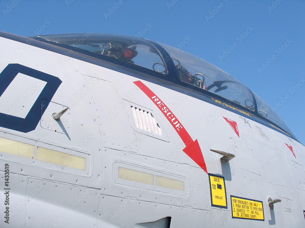 f-14 tomcat cockpit Stock Photo | Adobe Stock