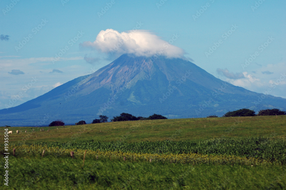 volcán chingo Stock Photo | Adobe Stock