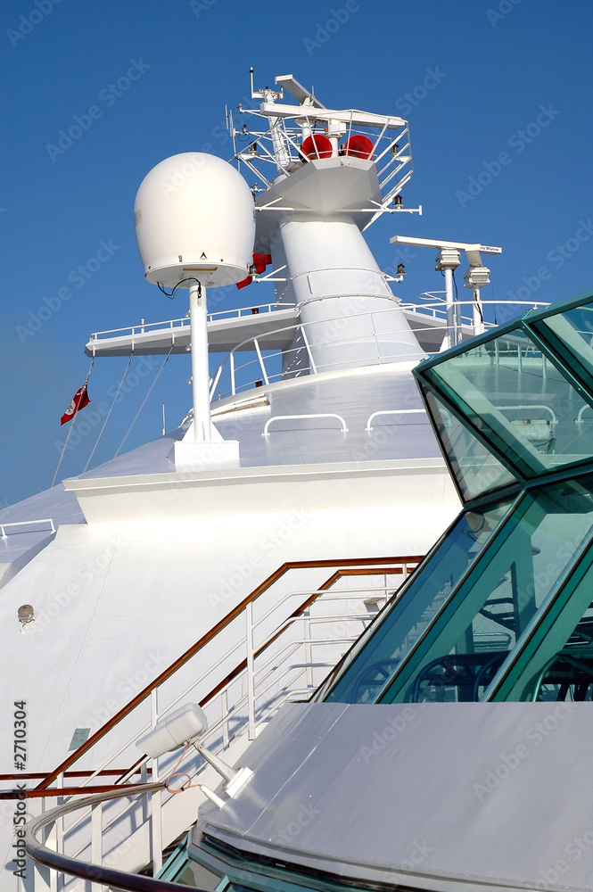cruise ship radar Stock-Foto | Adobe Stock