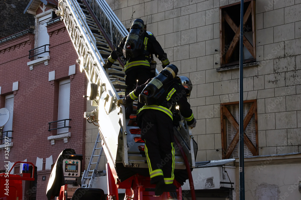 pompiers Stock Photo | Adobe Stock