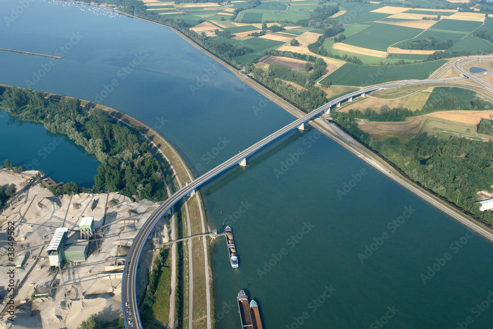 Pont Pflimlin au Sud de Strasbourg Photos | Adobe Stock