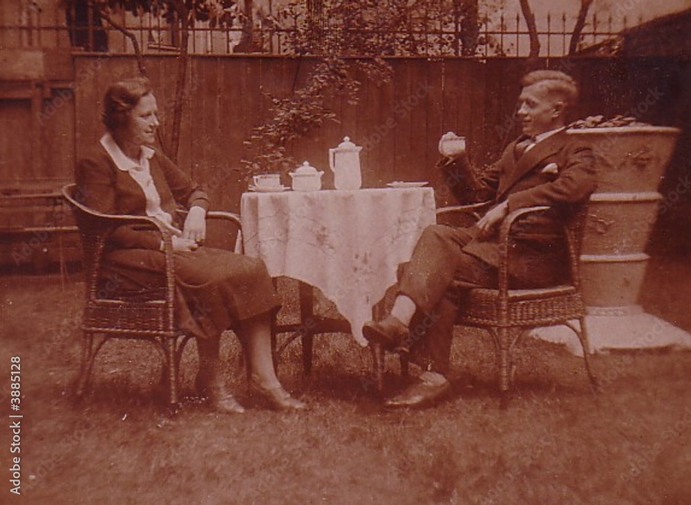 Damals wars Stock Photo | Adobe Stock