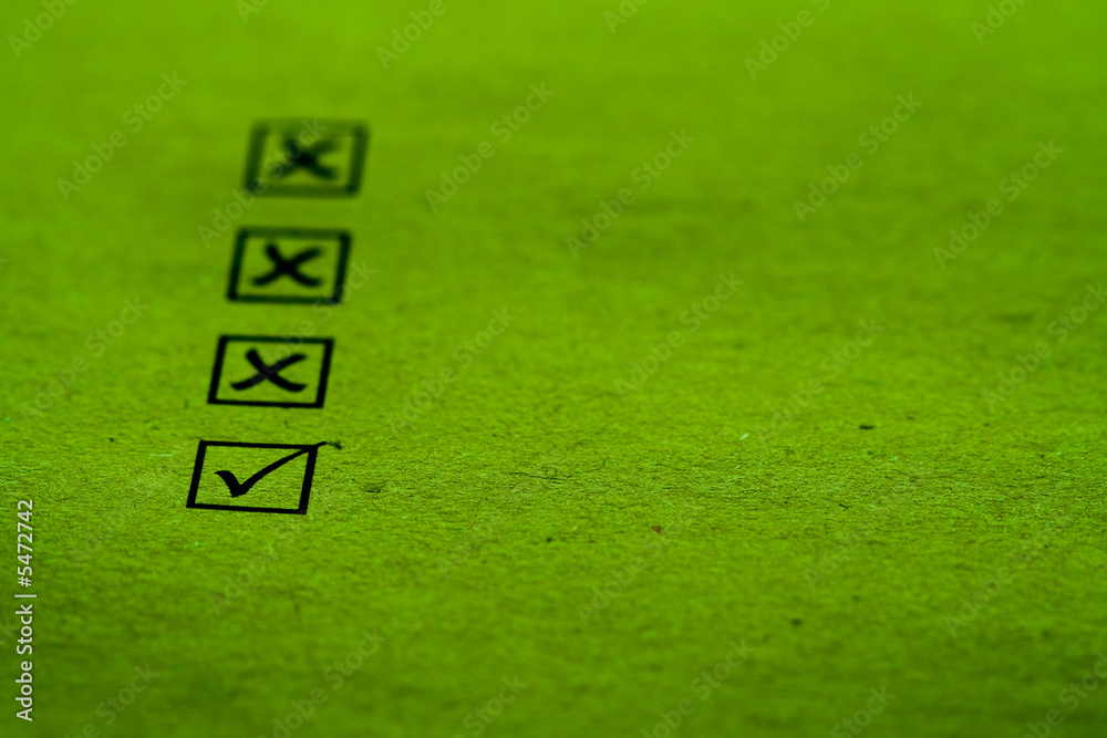 Check and uncheck marks in boxes detail on application form foto de ...