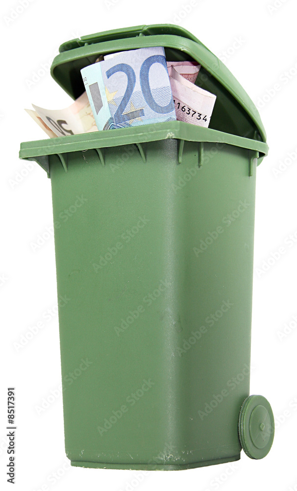 Euroscheine in Papiertonne Stock-Foto | Adobe Stock