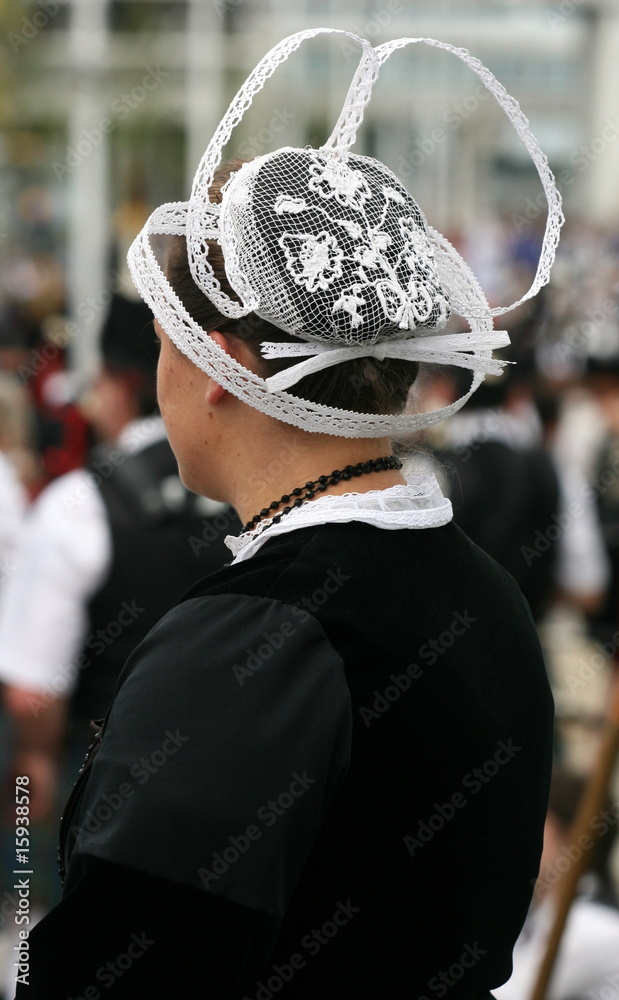 dentelle ,coiffe,coiffure,blanche,costume,folklore,breton Stock Photo ...