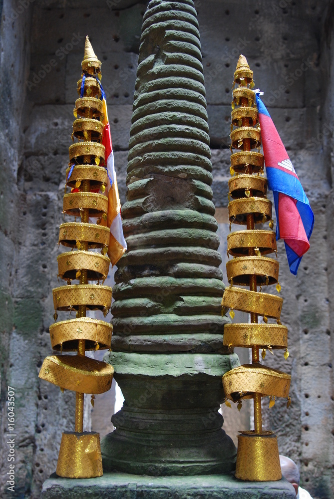 Shivalinga a Angkor Stock Photo | Adobe Stock