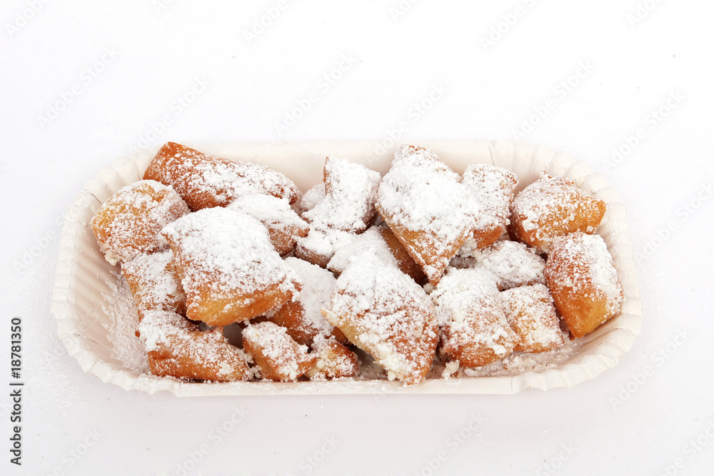 Schmalzgebäck in einer Schale Stock-Foto | Adobe Stock