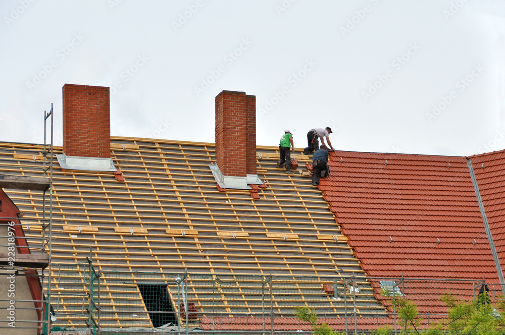 dachdecker Stock Photo | Adobe Stock